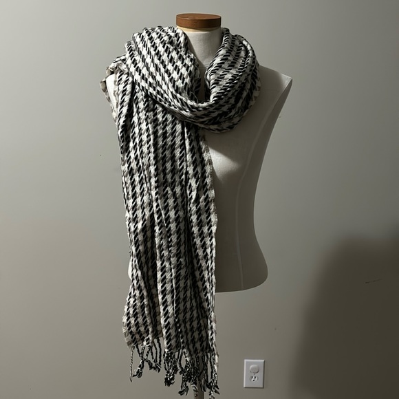 J. Crew | Accessories | Vintage Jcrew Wool Scarf | Poshmark